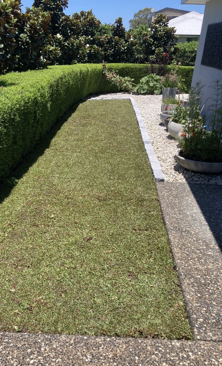 Garden Beds & Edging In Brisbane - Lawnjet Lawn Mowing